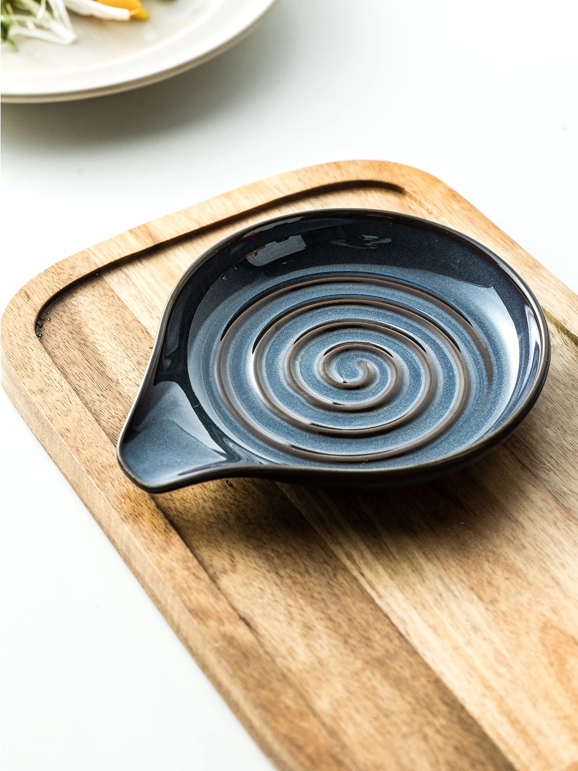 Cormomu Spoon Holder, Cooking Spoon Rest for Stove Top Utensil Rest for Spoons, Ladles, Tongs, Spatula, Large Spoon Holder with Handle for Easy Grip Framhouse Decor Cute Kitchen Gadget, Gray and Blue
