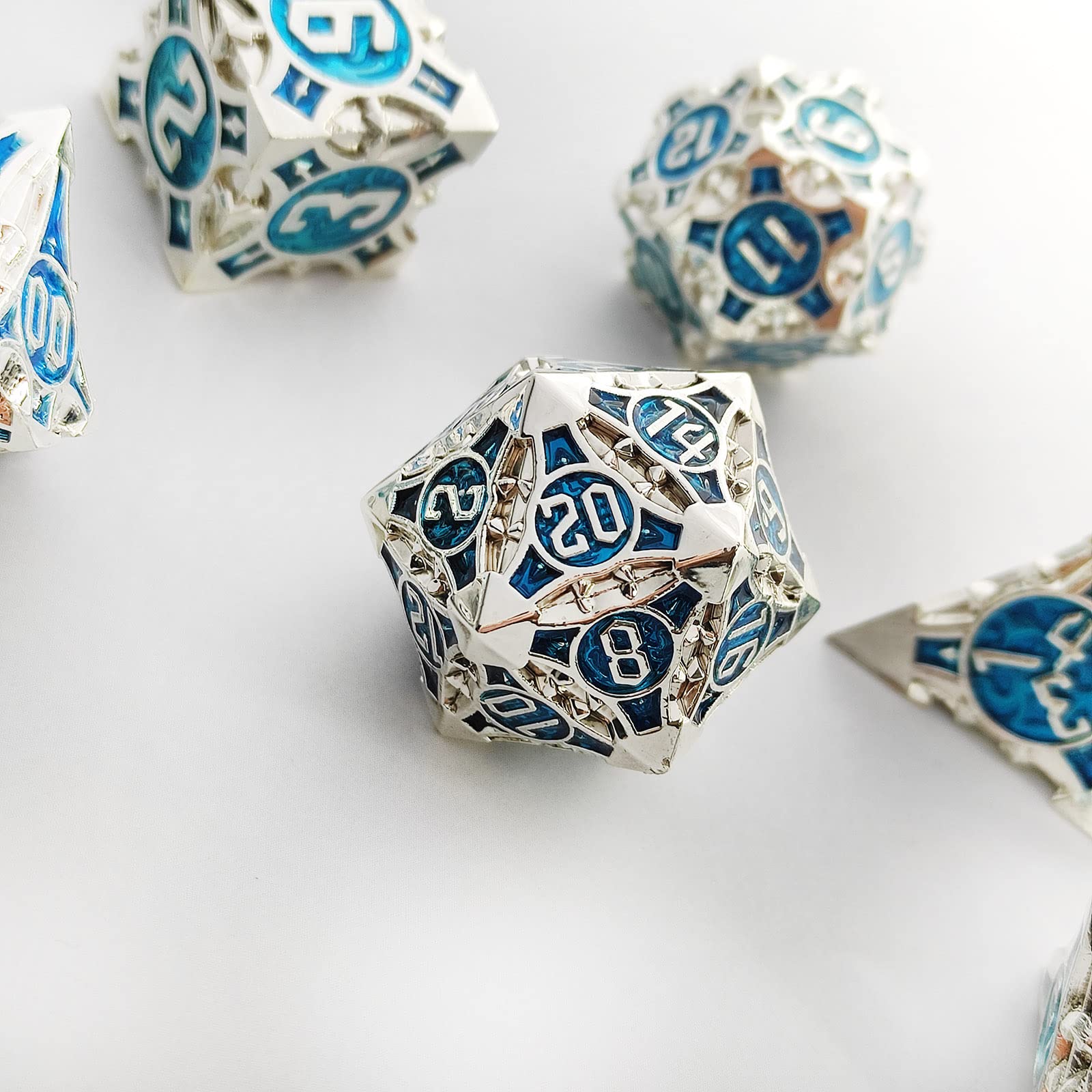 DND Metal Dice Set D&D Dungeons and Dragons Gift Polyhedron RPG MTG D20 D12 D6 D and D Pathfinder Board Games Dice Accessories with Storage Bag-Silver Blue