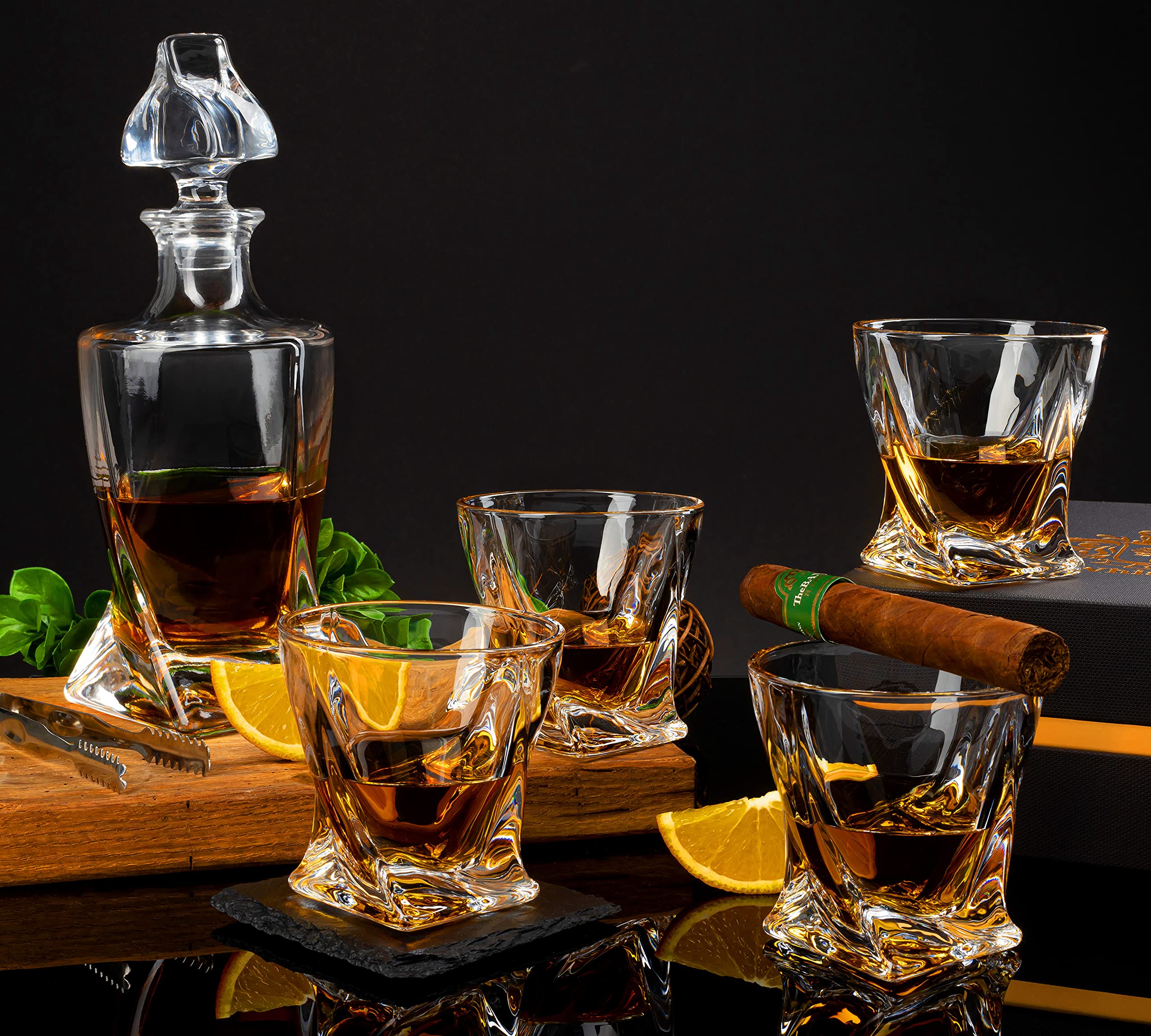 Crystal Whiskey Glasses Set of 4 - Luxury Satin-Lined Gift Box - Old Fashioned Whisky Cocktail Glasses with Rocks, Whisky Glass for Drinking Bourbon, Scotch, Cognac, Highball - Drink glasses