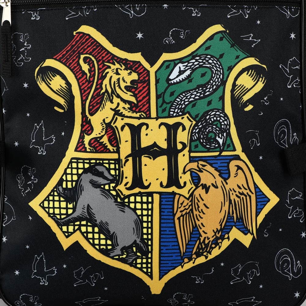 Harry Potter Hogwarts Kids 16-Inch Backpack With Trunk-Inspired Lunch Kit
