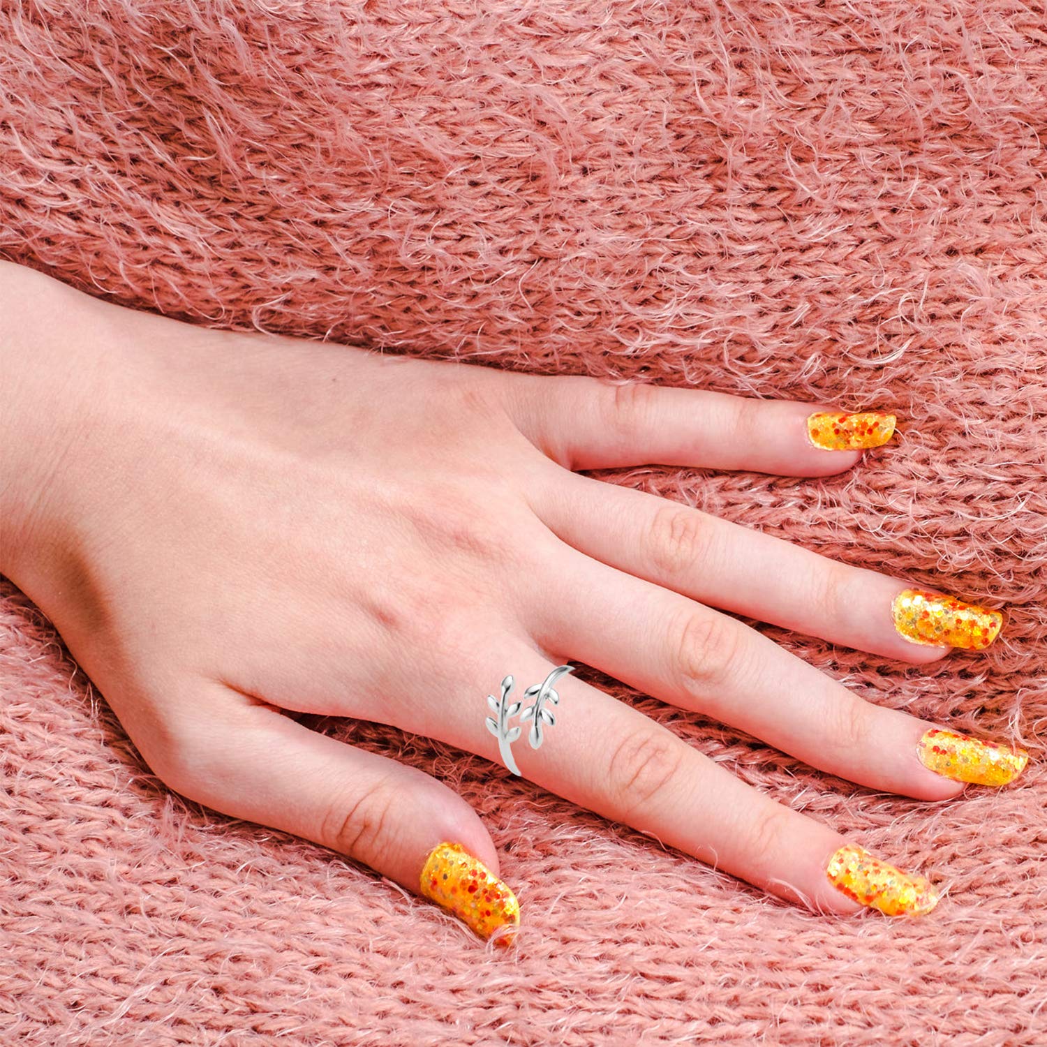 Cooluckday Adjustable Open Rings for Women Knot Arrow Heart Wave Infinity Rings Dainty Stackable Thumb Knuckle Open Rings Set 12 Pcs …