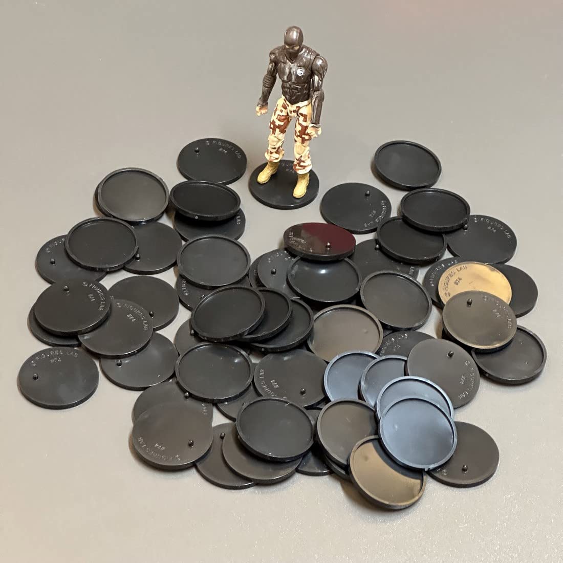 FIGURESLAB 60Pcs 37.5mm wide Round Black Action Figure Display Stands Fit for 3.75β MODERN Star Wars / MODERN Gi Joe / Marvel Legends Figure toy