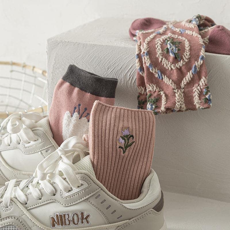 CYee 3 Pairs Kawaii Flower Pattern Pink Socks for Women Pink Embroidered Soft Breathable Socks Stretchy Mid Tube Ankle Sock