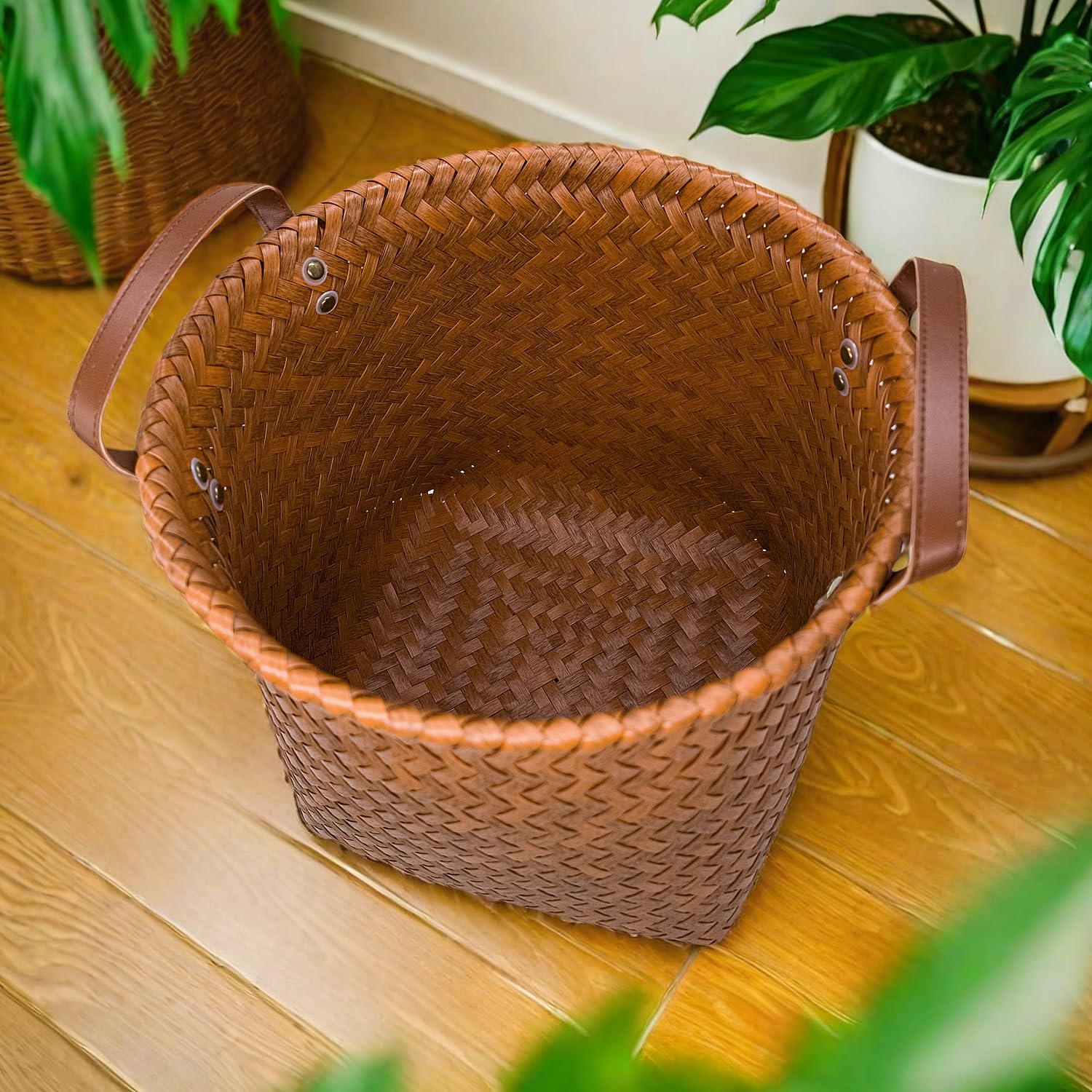 GIB Wicker Cube Storage Bins Baskets with Handles Set of 4, 11x11 Inch Round Woven Baskets for Organizing, Fit 12x12, 13x13 Inch Cube Shelves, Closet, Laundry Organizer, Brown