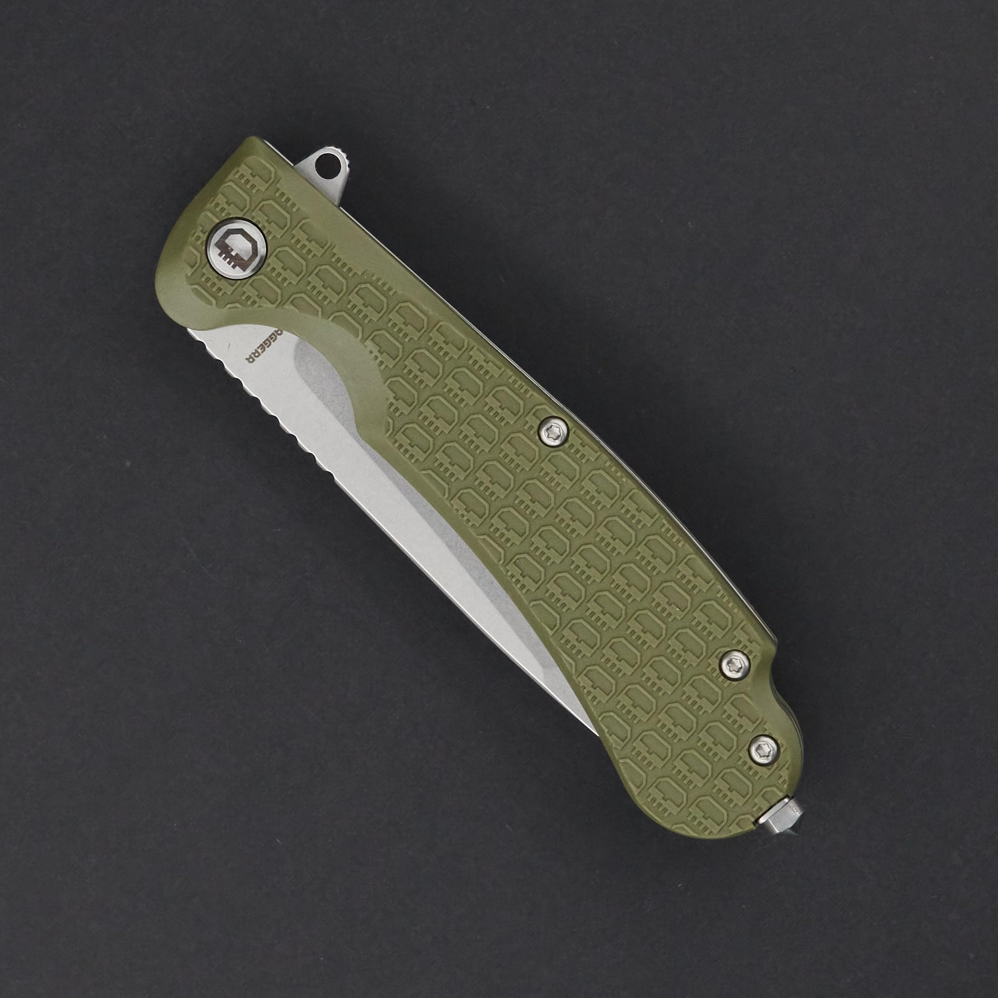 Generic Yakuza Discover Line by Daggerr (Olive handle and stonewashed blade)