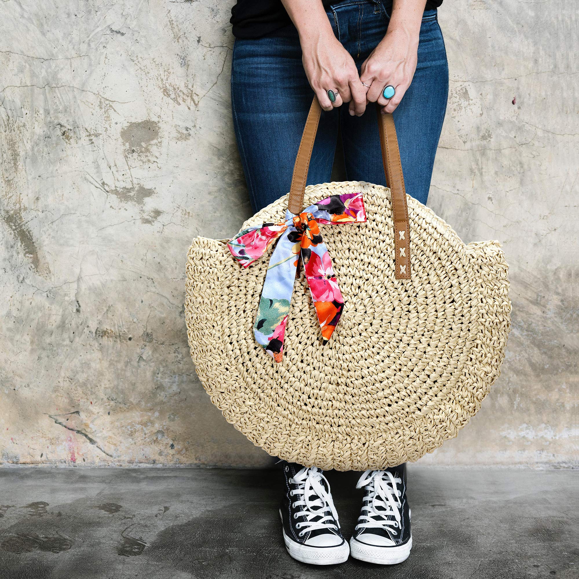 Straw Bag Round Summer Bag Large Woven Beach Bag Purse Shoulder Bag for Women Vacation Tote Handbags
