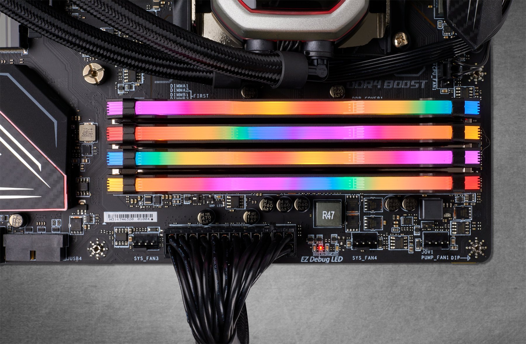 Corsair CMW32GX4M4K4000C19 Vengeance RGB PRO 32GB (4x8GB) DDR4 4000 (PC4-32000) C19 Desktop Memory Black