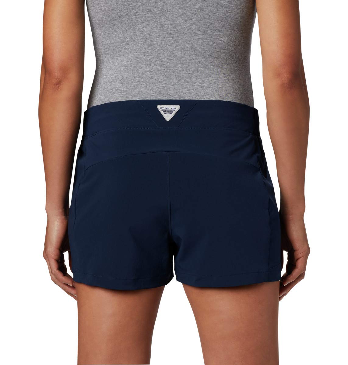 Columbia Women’s PFG Tidal II Shorts, Stain Resistant, Sun Protection, Collegiate Navy, XX-Large