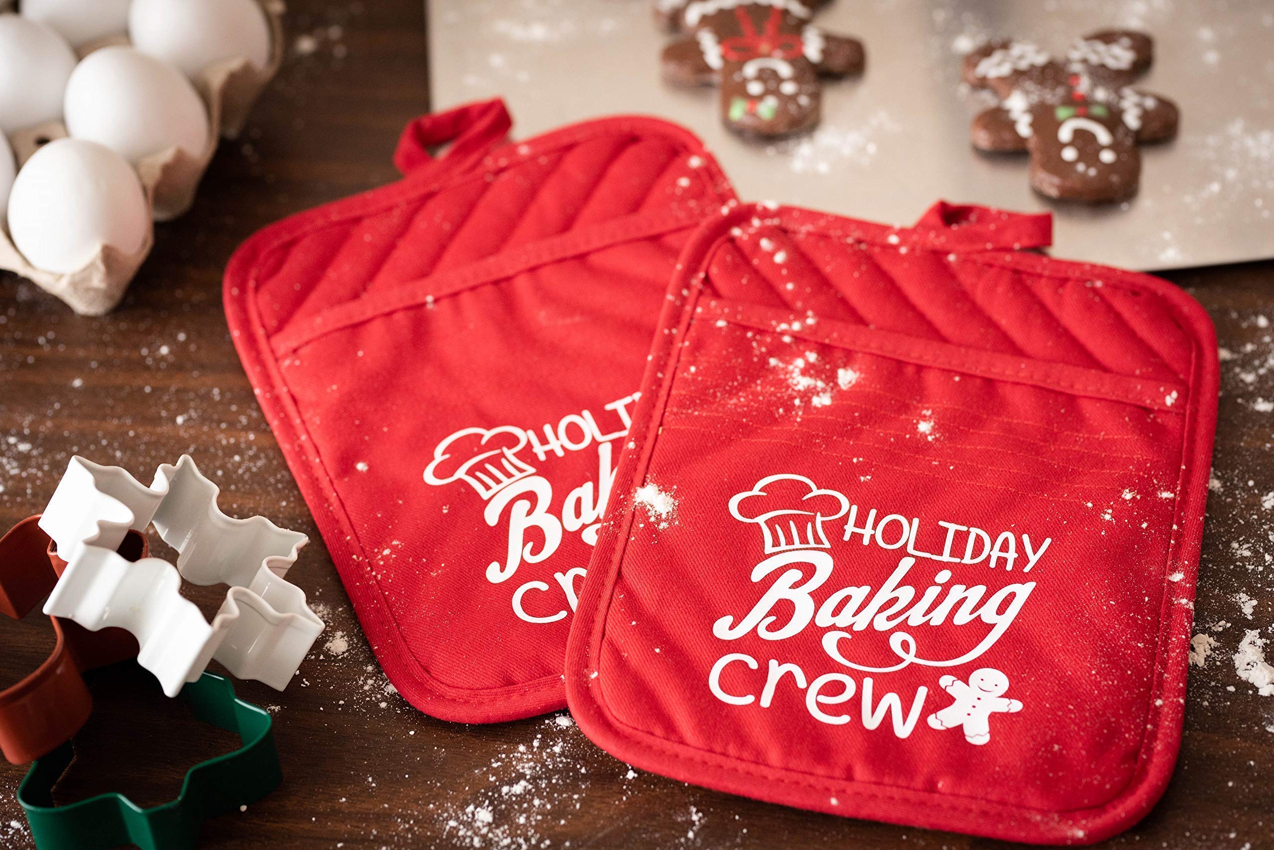 Christmas Gift for Mom Grandma, Potholder with Pocket, Holiday Baking Gift, Cookie Pot Holder Set, Red Oven Mitt, Pack of 2