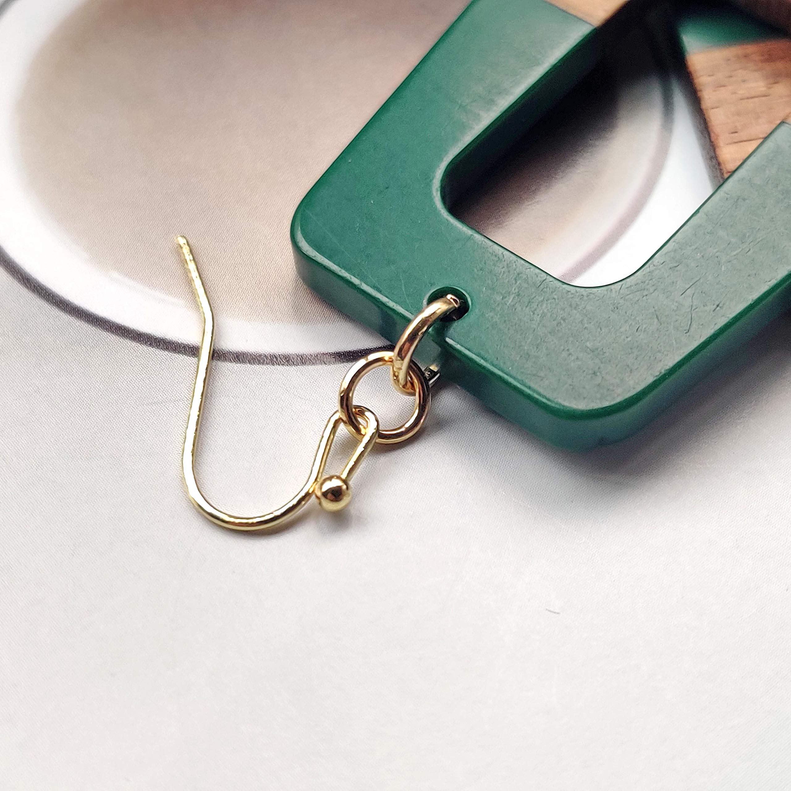 COIRIS Natural Wood Resin Spliced Hoop Dangle Green Earrings for Women(ER1181-Rectangle Green)