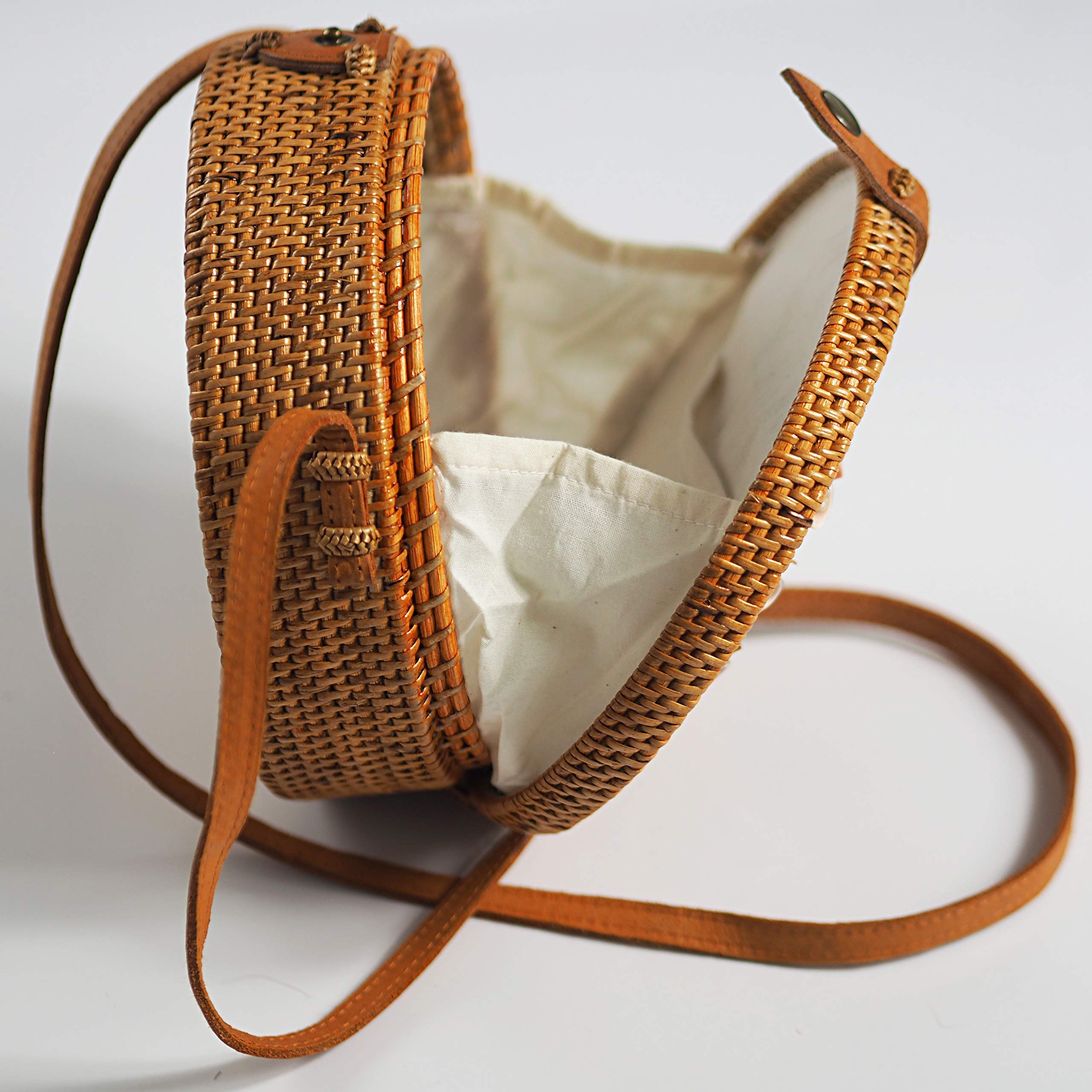 Rattan Bags Round Purse Wicker For Women Cross Body Shoulder Shelled Summer Beach Handbags (20cm Diameter, Brown)
