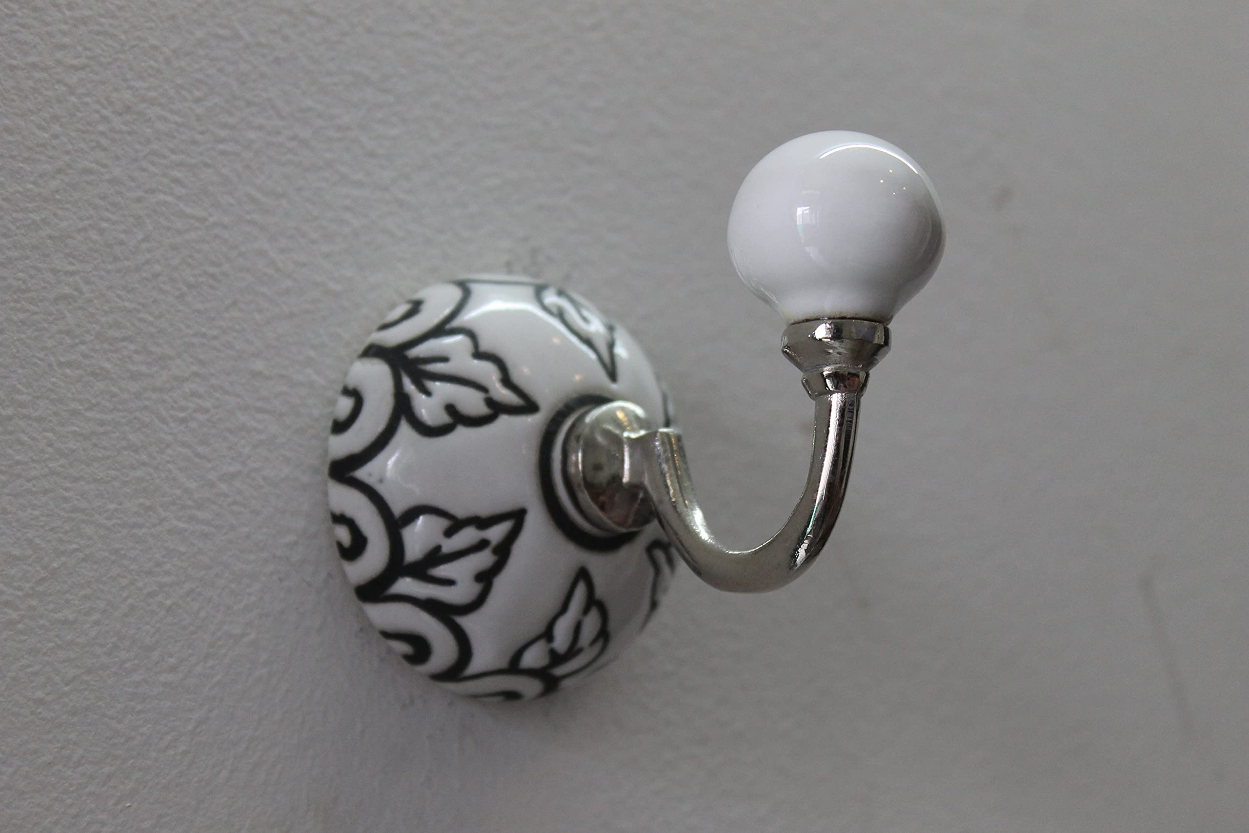 PARIJAT HANDICRAFT Hand Painted Beautifully Black & White Colored Ceramic Wall Hook Hanger Key Holder hat Clothes hangings Bath Towel Hook Hanger