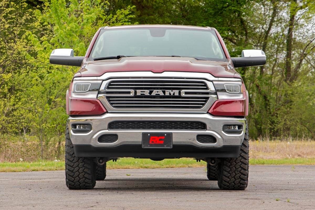 Rough Country 3.5" Lift Kit w/N3 Shocks for 2019-2024 Ram 1500 4WD - 31430