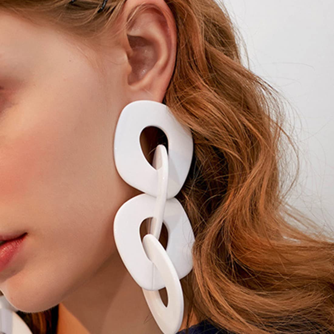 Wekicici Acrylic Drop Dangle Earrings Chunky Long Link Chain Dangle Earrings Punk Drop Statement Acrylic Earrings for Women(white)