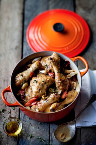 Enameled Cast Iron Round French Oven Color: Flame, Size: 7.25-qt.