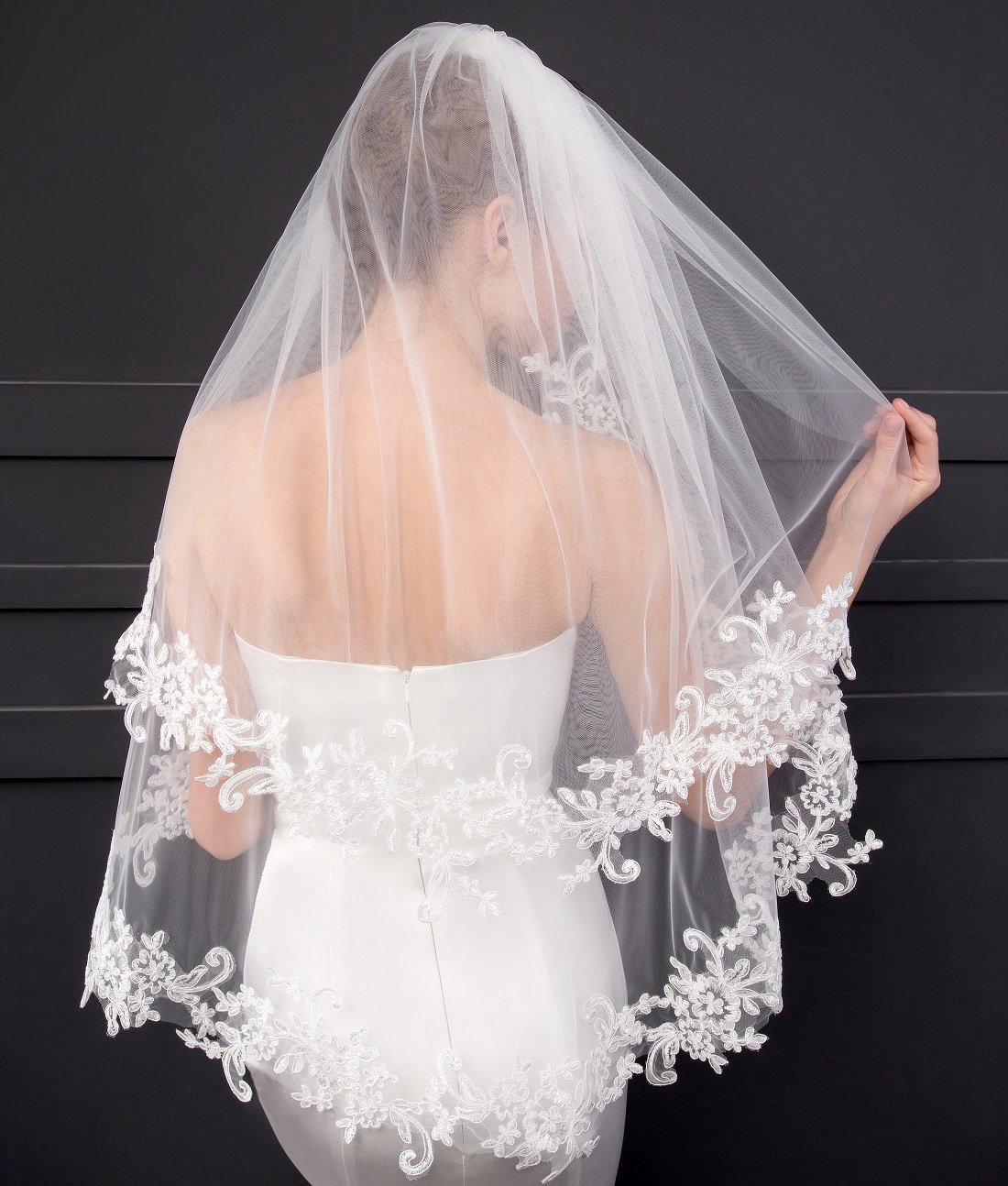 Cibelle Short 2 Tier Lace Bridal Wedding Veil For Bride White
