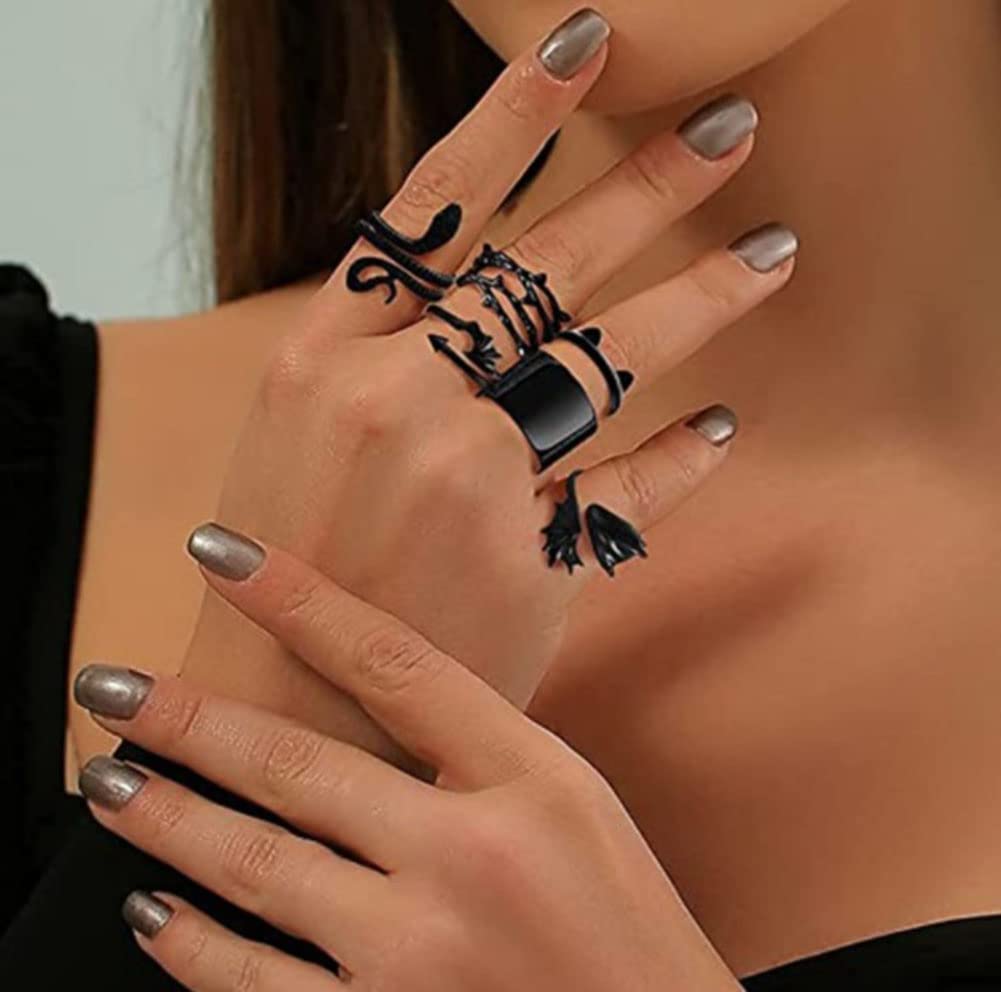CZYYSWGS 15Pcs Silver and Black Goth Rings Vintage Snake Frog Spider Punk Rings Adjustable Rings for Women Cool Rings Goth Accessories（A006）