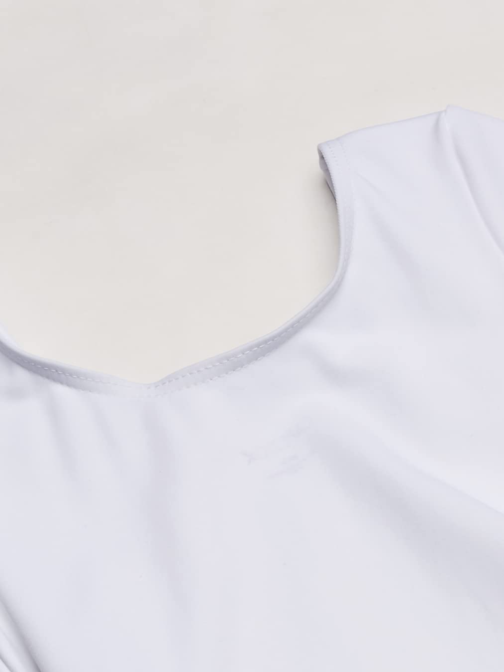 Capezio Child Economy Short Sleeve Leotard,TB132CWHTM,White,Medium