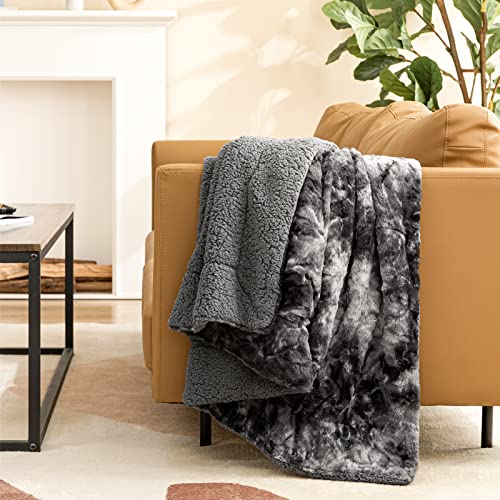 joybest Faux Fur Throw Blanket for Couch, Tie-Dye Reversible Fuzzy Blankets, 50x60 Inches Soft Sherpa Blanket for Sofa and Bed