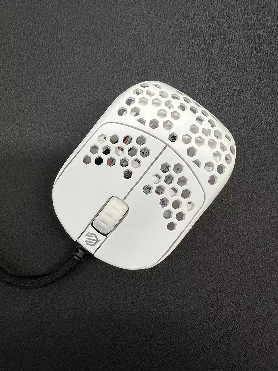 G-Wolves Hati Hsk Wired (White) Gaming Mouse Ultra Lightweight Honeycomb up to 16000 DPI - 3389 Performance Sensor (38g) (Minute-Wired-White)
