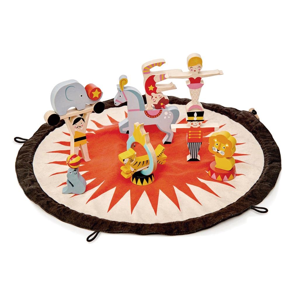 Tender Leaf Toys - Circus Stacker - 14 Pieces Wooden Stacking and Balancing Toy with Circus Troupe and Beautiful Circular Printed Bag - Early Learning and Fine Motor Skills for Children 3+
