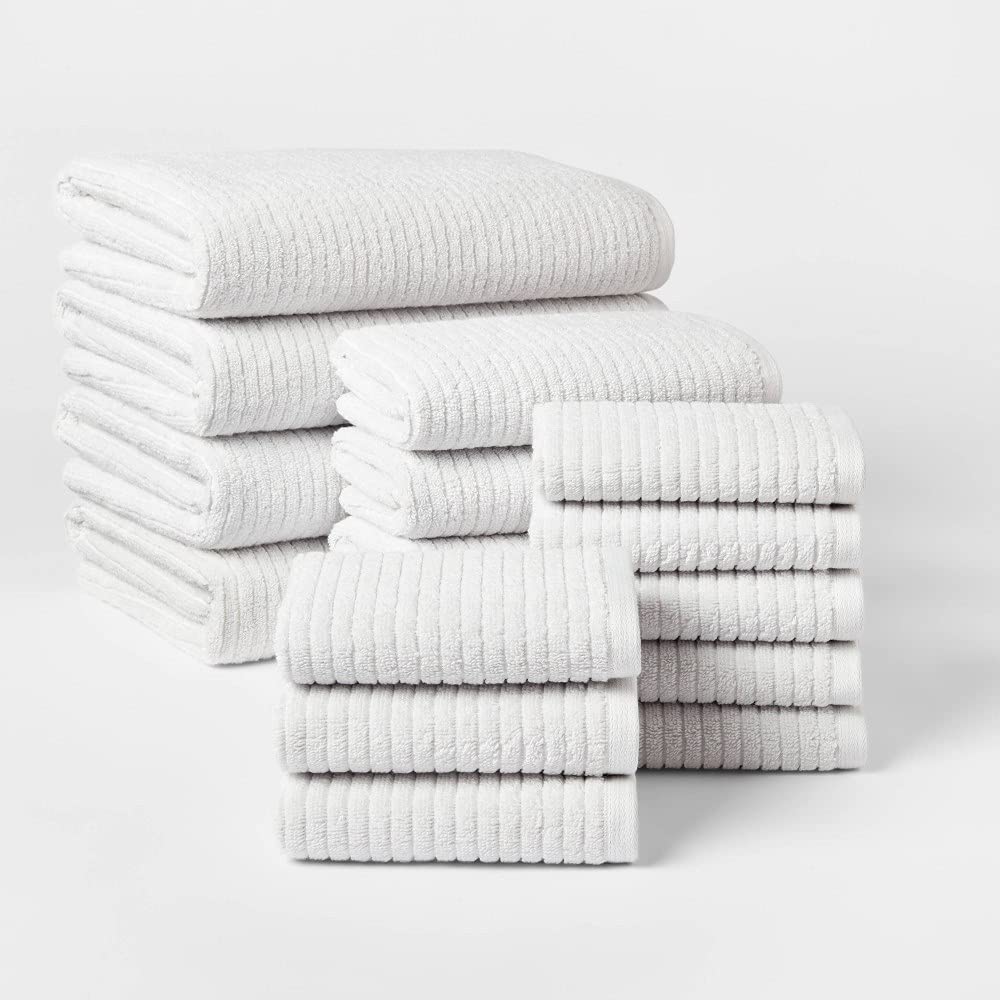 Threshold Collection 16pk Quick Dry Bath Towel Starter Value Pack Light Gray