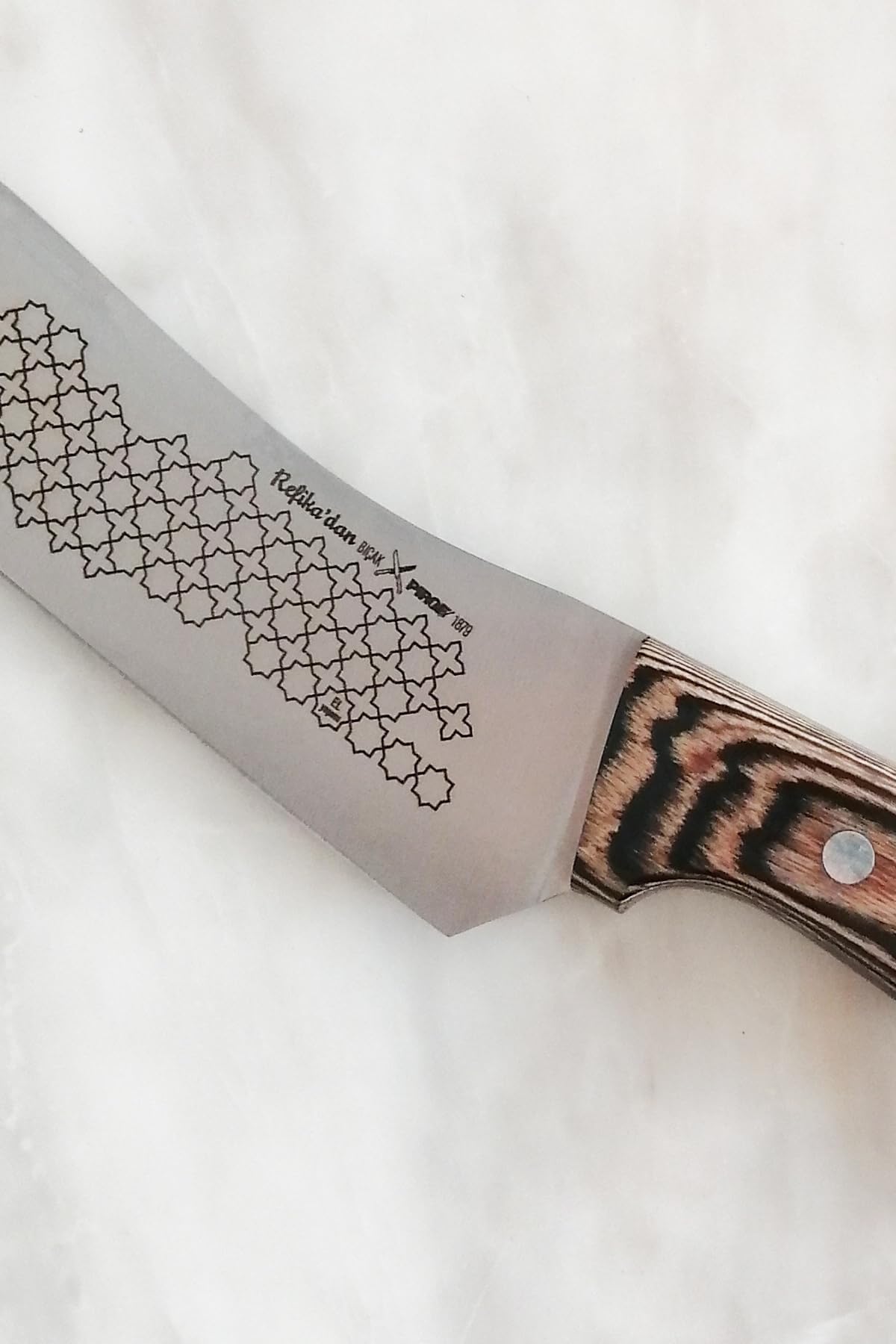 Refika'dan Chef's Knife 6 Inch, Everyday Kitchen Knife, Ergonomic Stainless Steel Knife with Brown Wooden Handle