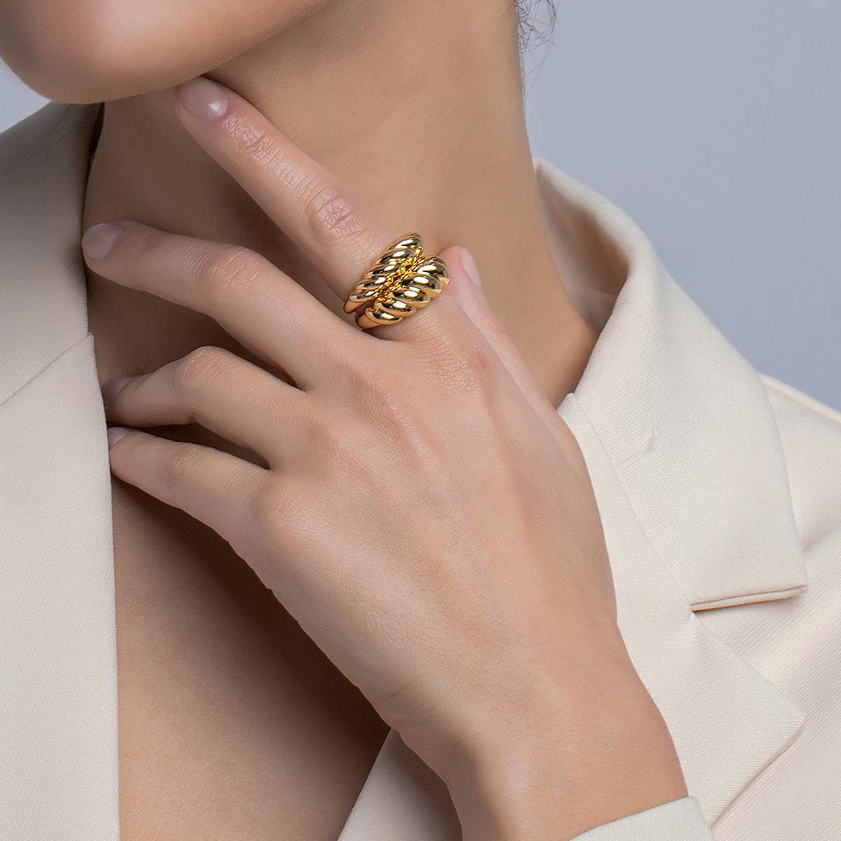 CLASSYZINT 14k Gold Plated Croissant Dome Chunky Rings Set Braided Twisted Stackable Band Simple Trendy Gold Rings for Women Girls Size 6-10…