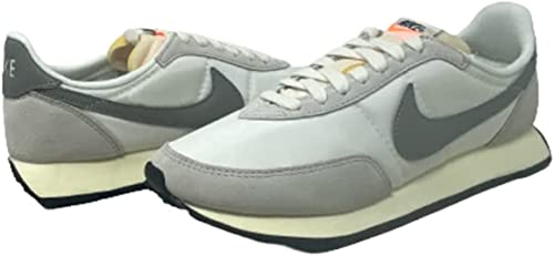 Nike womens Waffle Trainer 2 SE Shoe, Sail/Medium Gray/Light Bone, 9