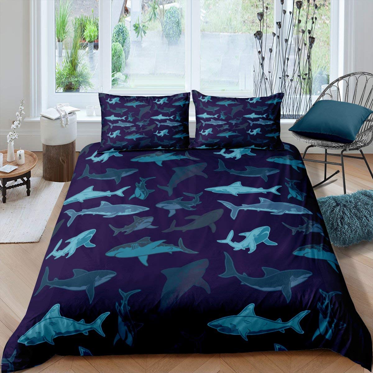 Sharks Bedding Set, Large Reef Shark Duvet Cover, Deep Ocean Animal Quilt Cover For Kids Boys Girls, Rodents Wild Marine Life Hawaiian Comforter Cover Child Room Décor 3Pcs Queen Size Navy Blue