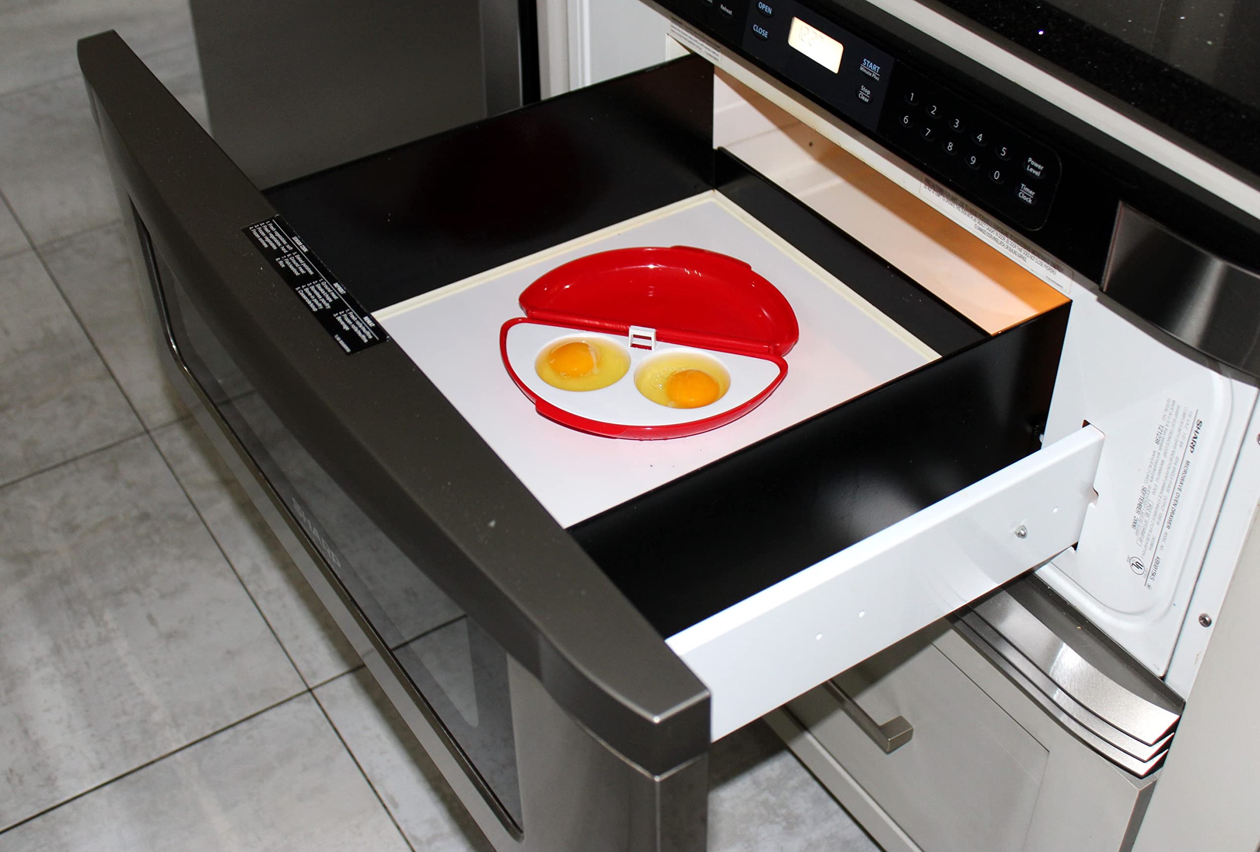 Dependable Industries inc. Essentials Microwaveable Microwave Omelet Pan and 2 Cavity Egg Poacher Set BPA Free Plastic Quick Egg Maker