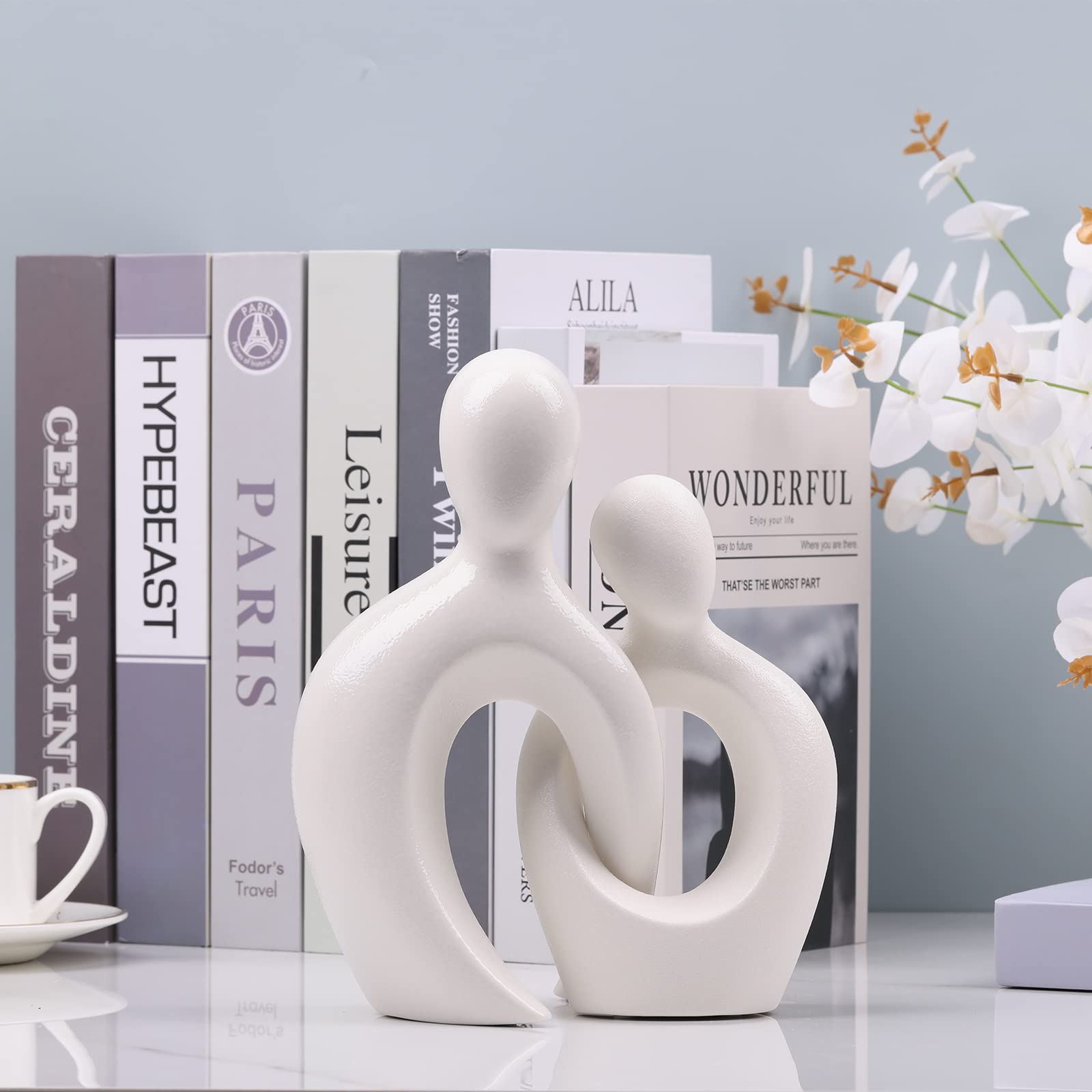 DOVDOV Ceramic Couple Statue, Modern Home Decor Statue, White Home Decor, Romantic Snuggle Abstract Couple Art Sculpture, Living Room Office Bookshelf Bedroom Decorations, (A)
