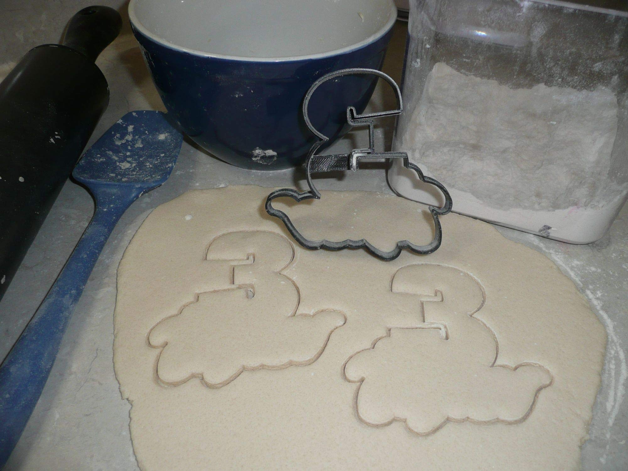 FANCY NUMBER THREE 3 WITH WORD OUTLINE BIRTHDAY ANNIVERSARY COOKIE CUTTER MADE IN USA PR3003