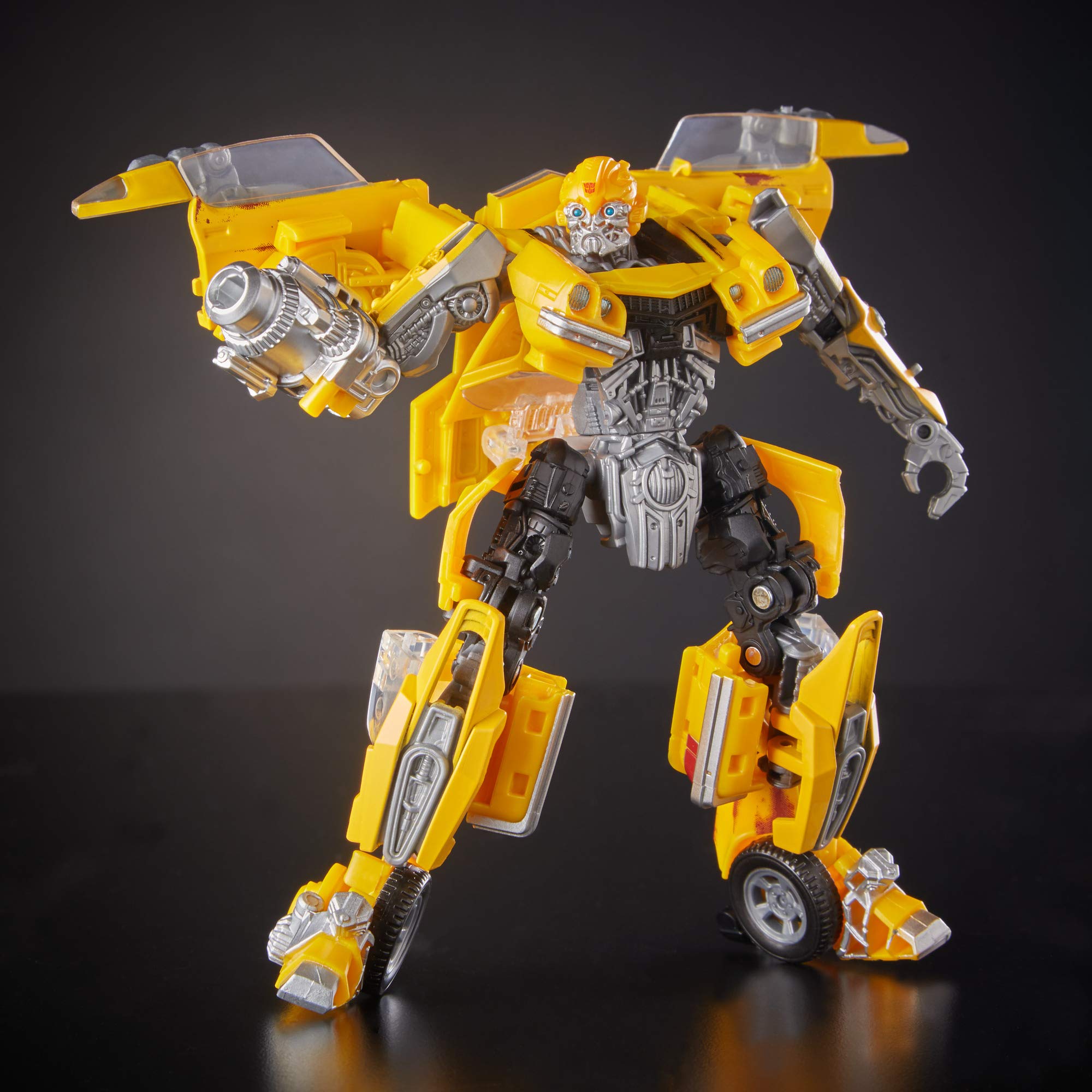 Transformers E4699 Studio Series 27 Deluxe Class Movie 1 Clunker Bumblebee Action Figure