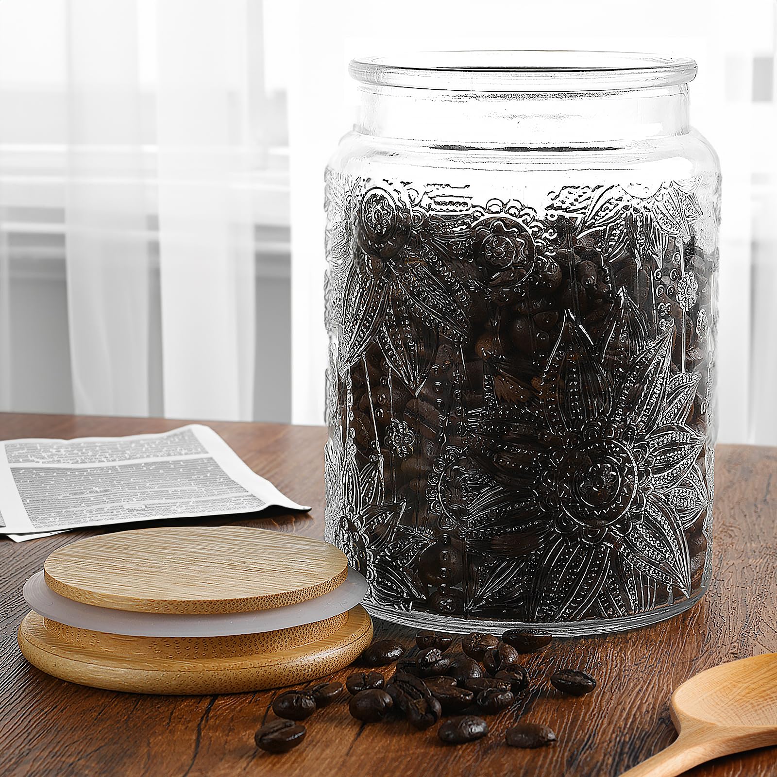 Custde Glass Storage Jars With Airtight Lid, 23.7 FL oz Canister For Kitchen Counter with Bamboo Lid, brown sugar, candy, coffee, cookie, salt, tea, cute Jar (Sunflower*1)