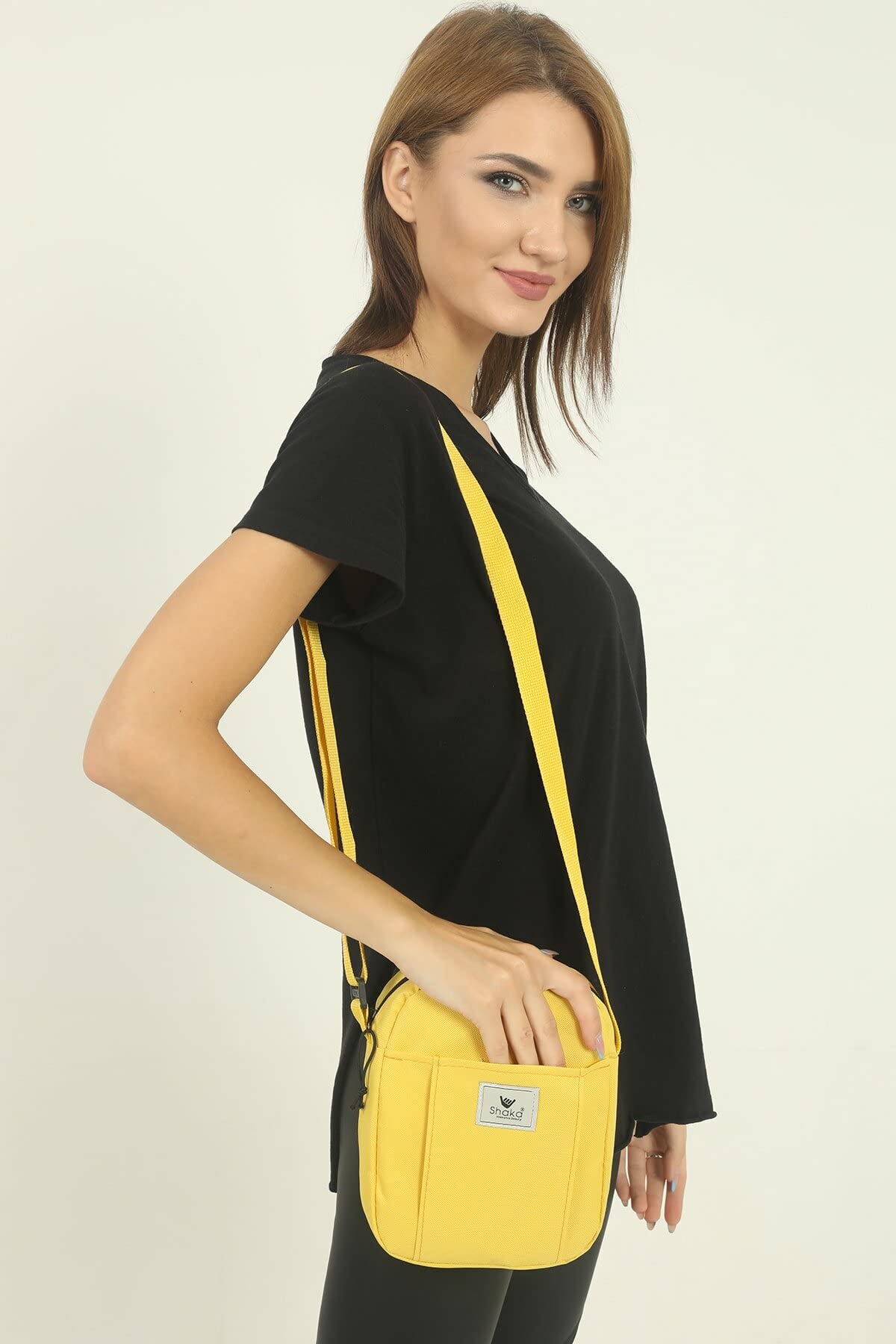 Fashion Crossbody Purse For Women, Small Lightweight with Adjustable Shoulder Strap, Cute Summer Clutch, Everyday Essential (Yellow)