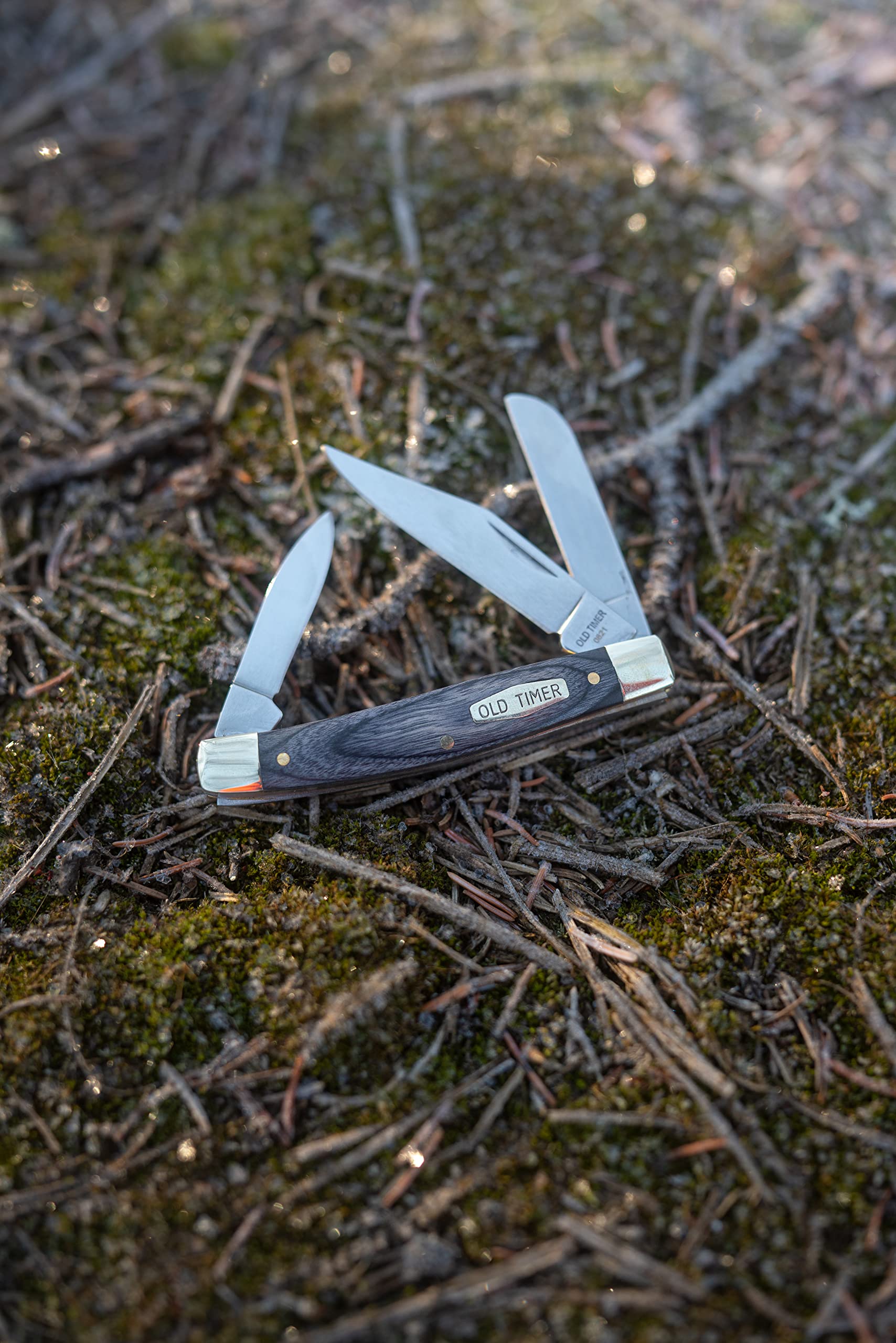 Old Timer Heritage Series 34OT Middleman 5.7in Traditional Folding Pocket Knife with Stainless Steel Clip Point Blade, Sheepsfoot Blade, Pen Blade, and Laminate Handle for Hunting, EDC, and Outdoors