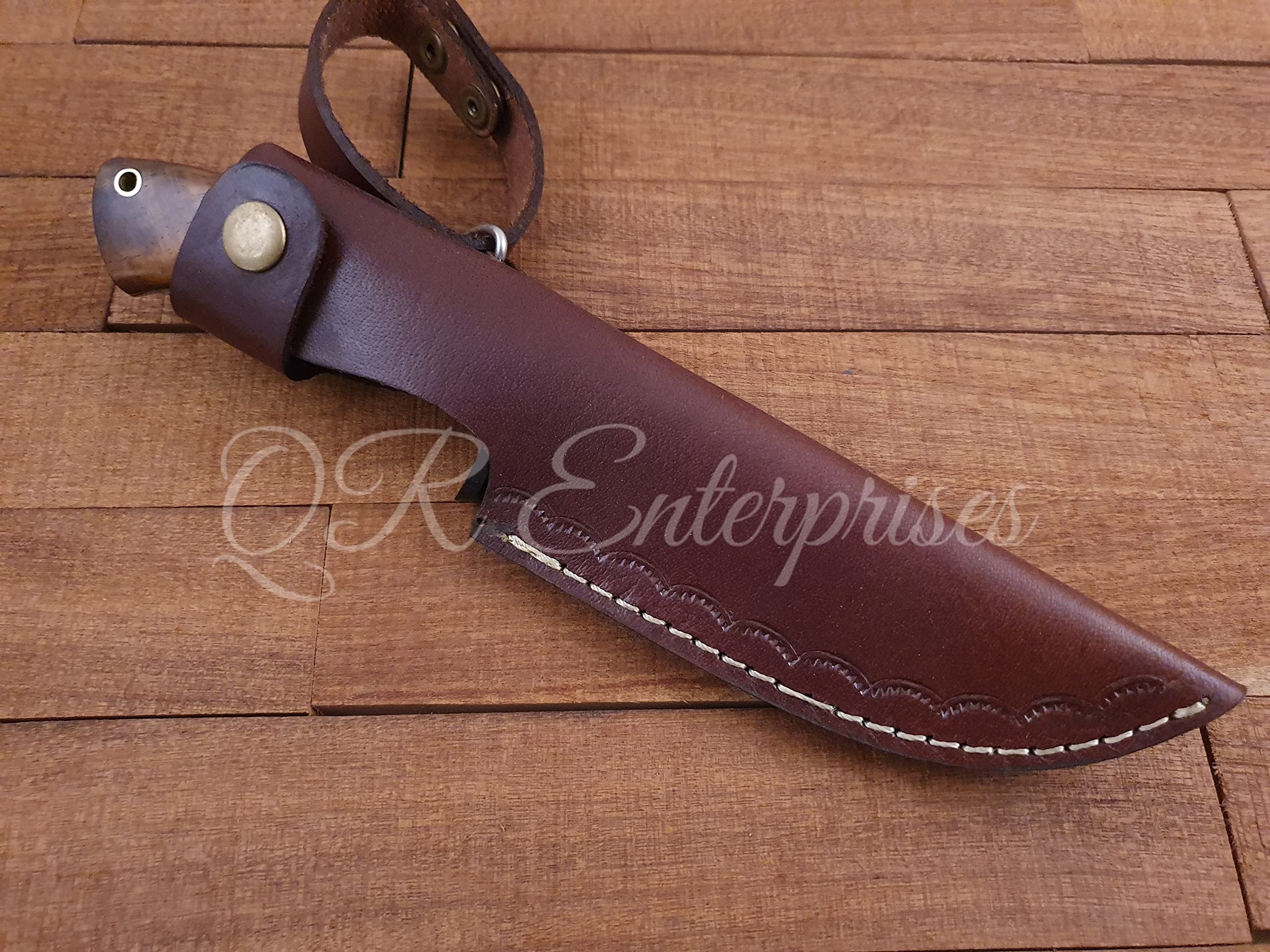 Classic Blades Damascus Steel Fixed Blade Hunting knife, Bushcraft, Bowie, Survival, Outdoor, Camping, Wooden Handle knife With leather Sheath.