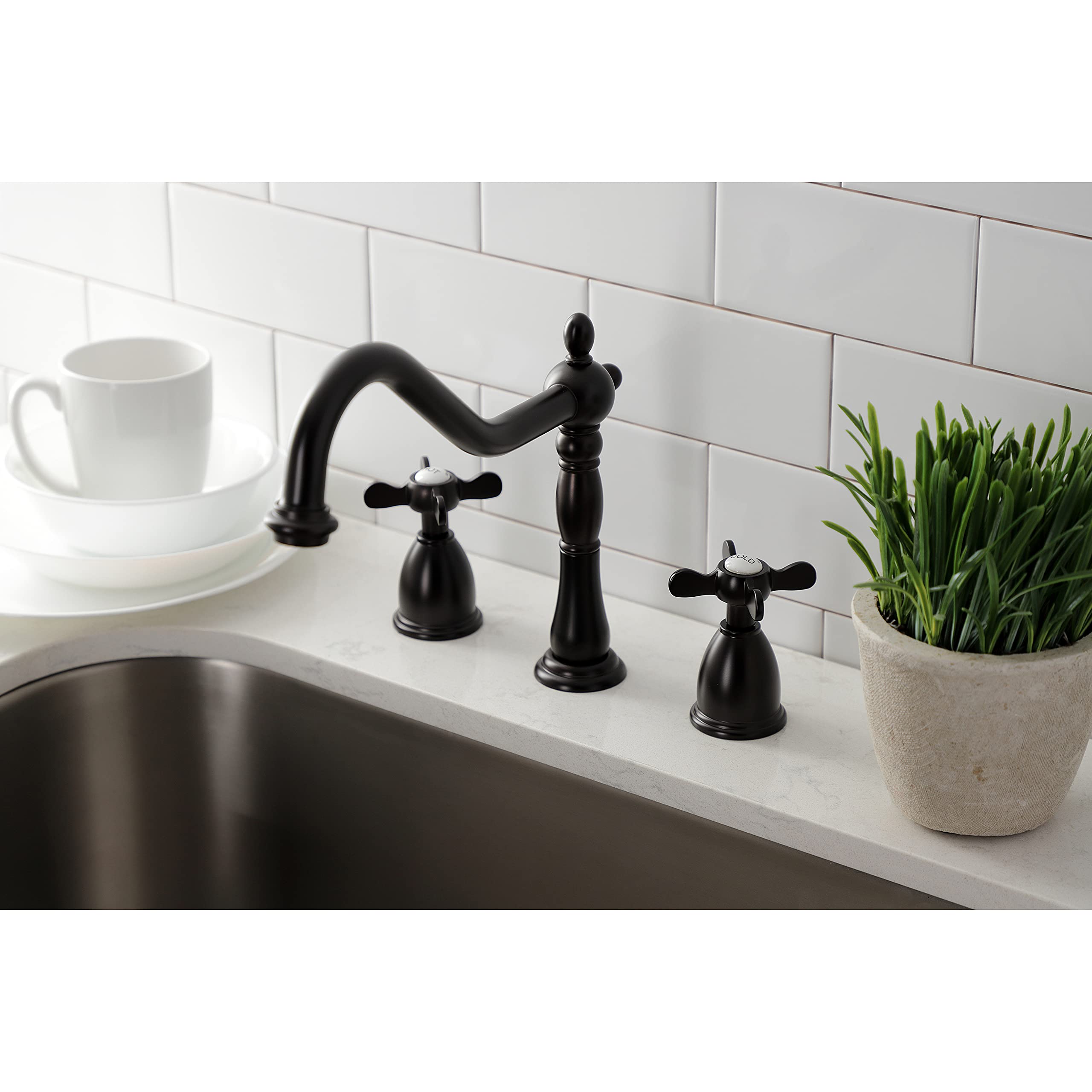 Kingston Brass KB1795BEXLS Essex Widespread Kitchen Faucet, 8-1/4 inch in Spout Reach, Oil Rubbed Bronze