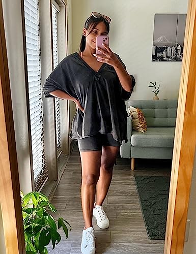 TIQOJE Womens Workout Set 2 Piece Outfits Oversized V Neck T Shirt Biker Shorts Reversible Set(-Darkgrey01-Medium)