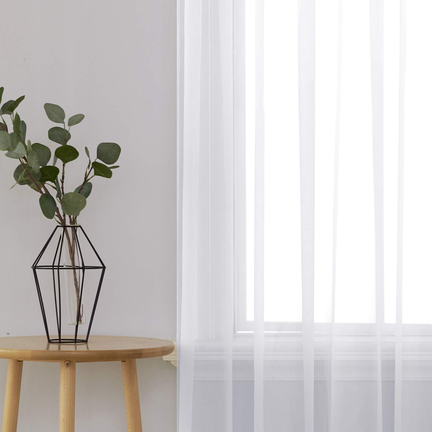 Deconovo White Sheer Curtains 45 Inch Length Rod Pocket Voile Drape Curtains for Living Room 2 Panels 52x45 Inch