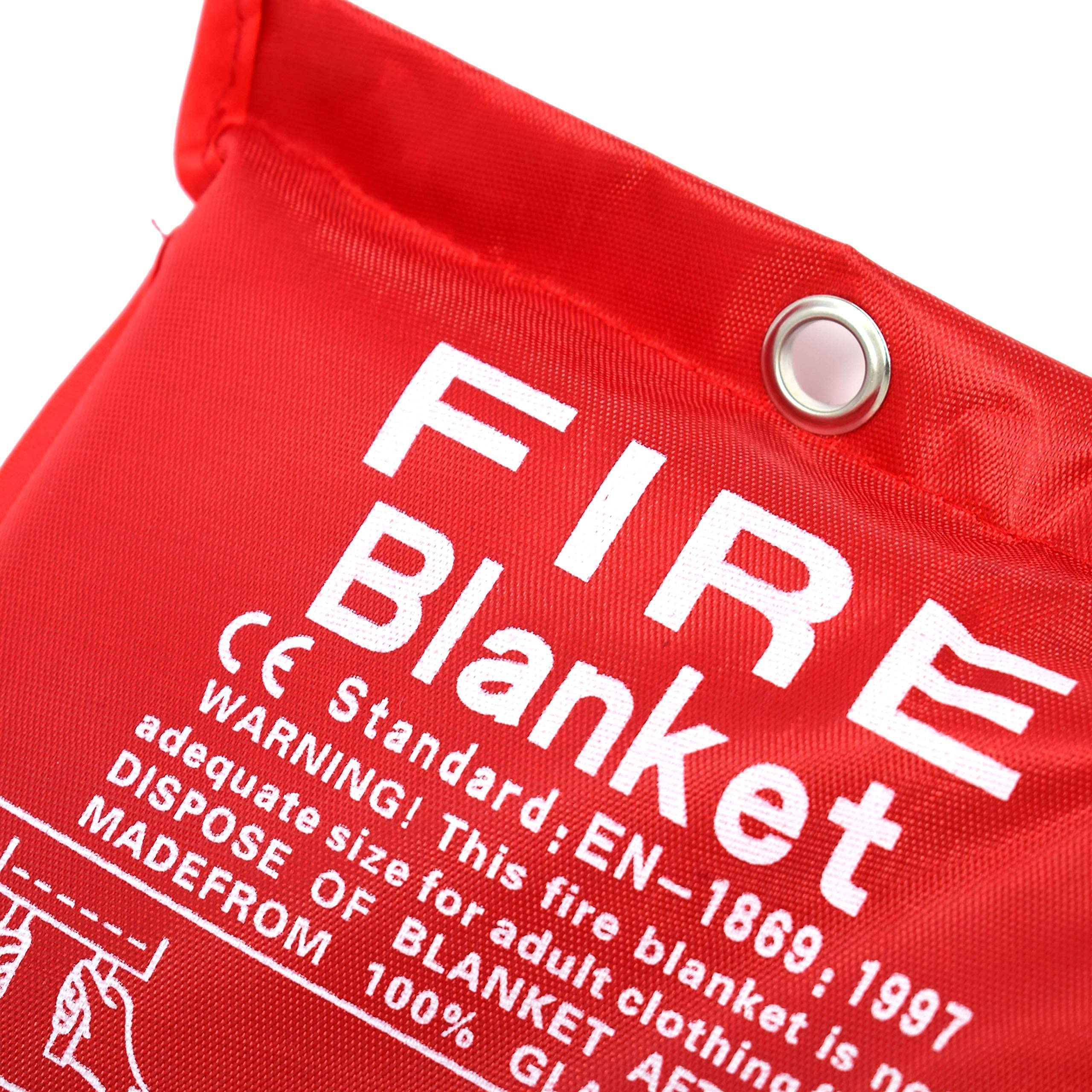 Parcil Distribution Wildfire Safety Kit - PD-101 Full Face Smoke Respirator & Fire Extinguisher Blanket Set - Home & Emergency Use - 2 P-A-3 Activated Carbon Filters