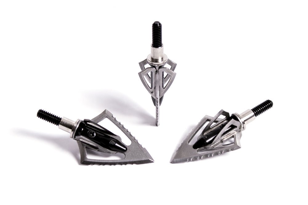 Carbon Express XT Dual Blade Serrated Crossbow Broadhead, 125 Grain Weight, 3-Pack