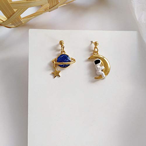 Creative Cartoon Asymmetrical Astronaut Blue Planet Stud Earrings for Women Charm Jewelry Cute Star Moon Earth Spaceman Drop Earrings (Blue)