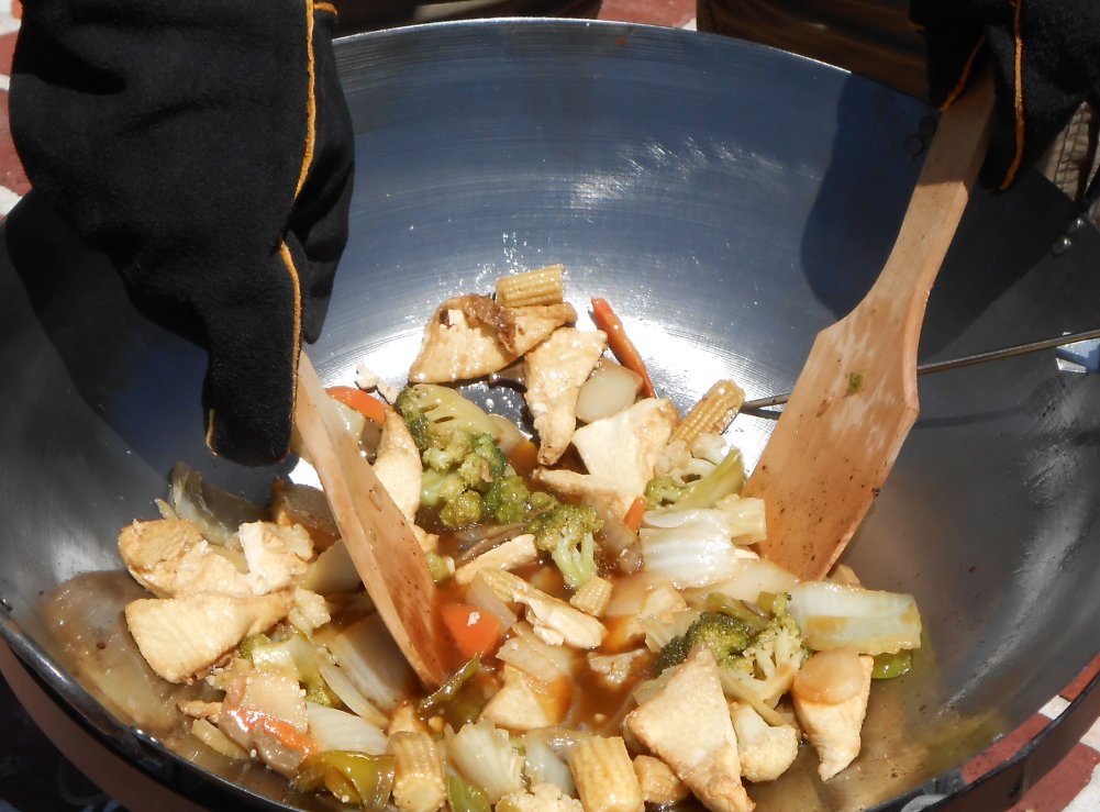 King Kooker SS22WKR 22″ Stainless Steel Wok with Ring