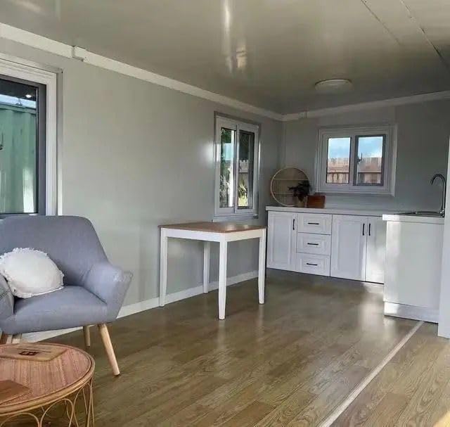 Generic Expandable 2 Bedroom 2 Bathroom Tiny Home, 10x20 ft, Portable Structure with Large Windows, Gray, 07112003