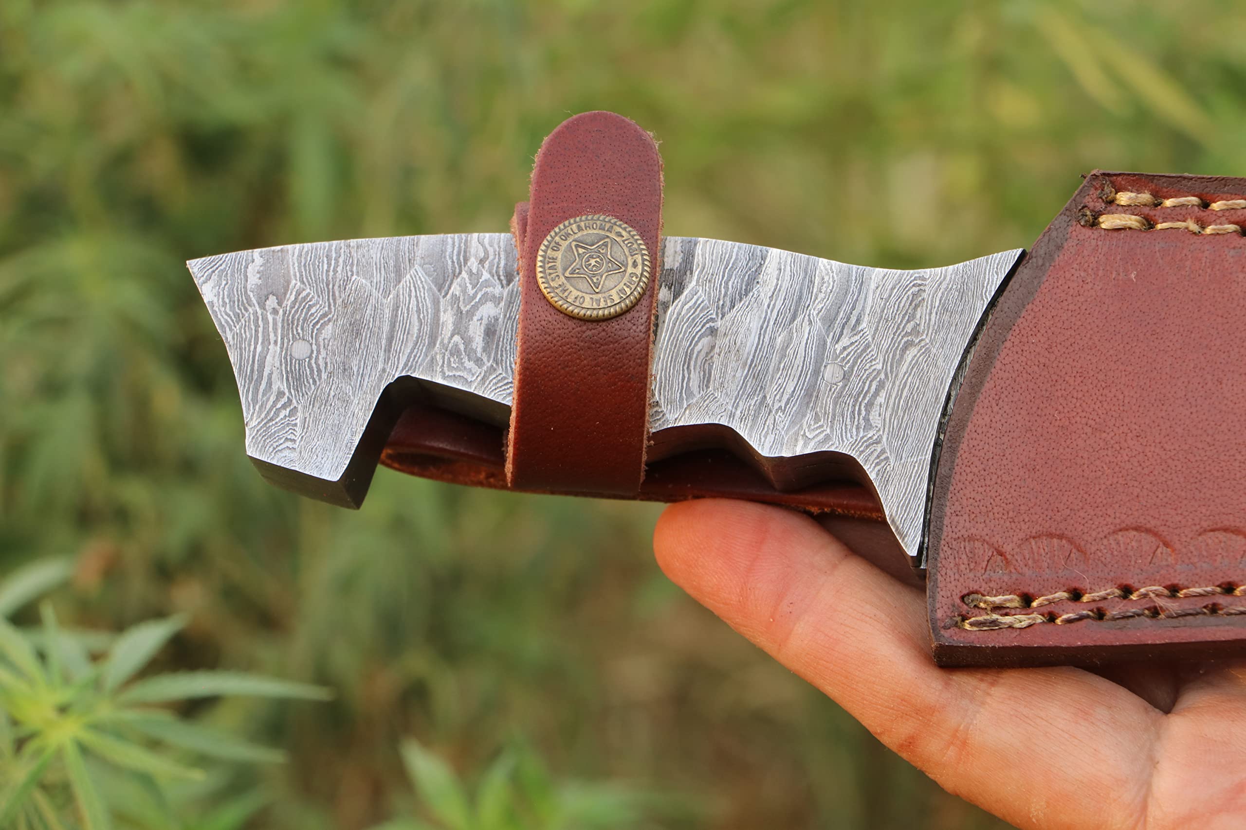 Damascus Hunting knives with leather sheath/ custom knife with leather sheath, black, 9 1/2 inches