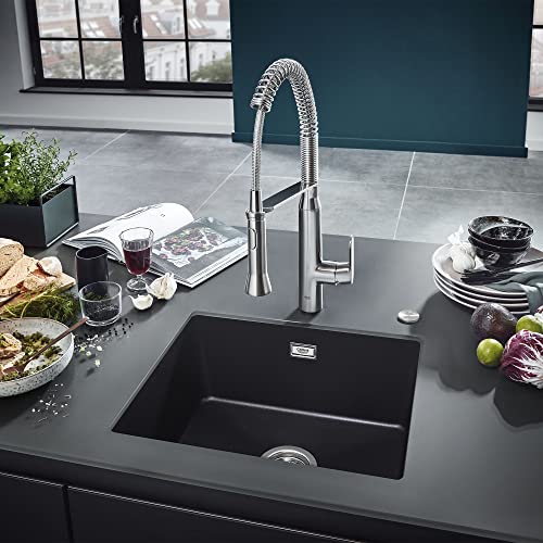 Grohe K7 Medium Semi-Pro Single-Handle Standard Kitchen Faucet