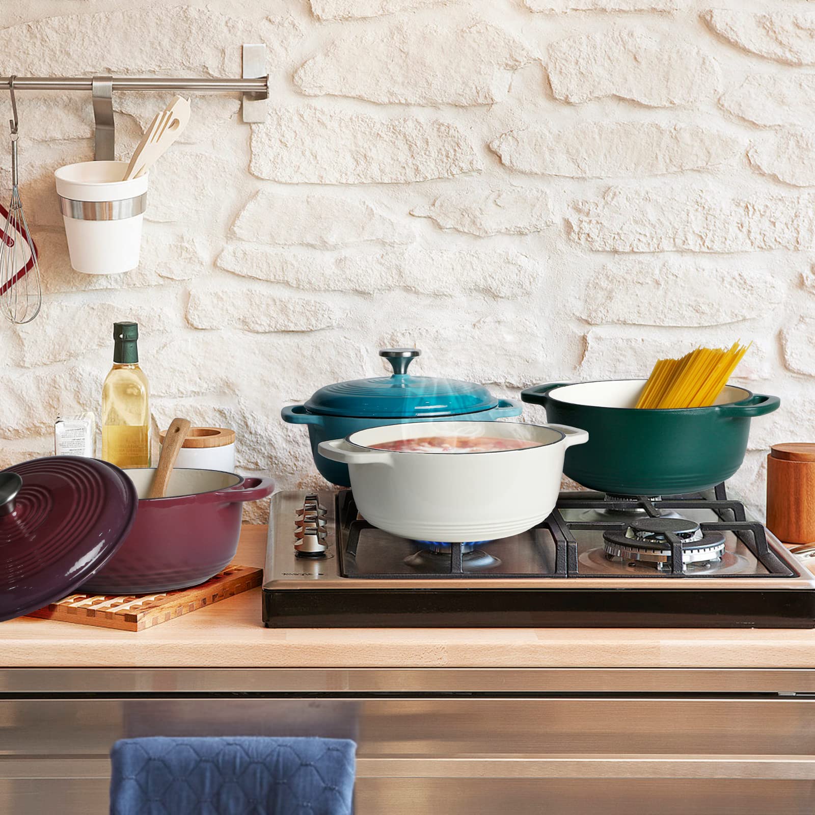 NUTRIUPS Enameled Cast Iron Dutch Oven Pot with Lid Heavy Duty Casserole Dish 3-Quart (Green)