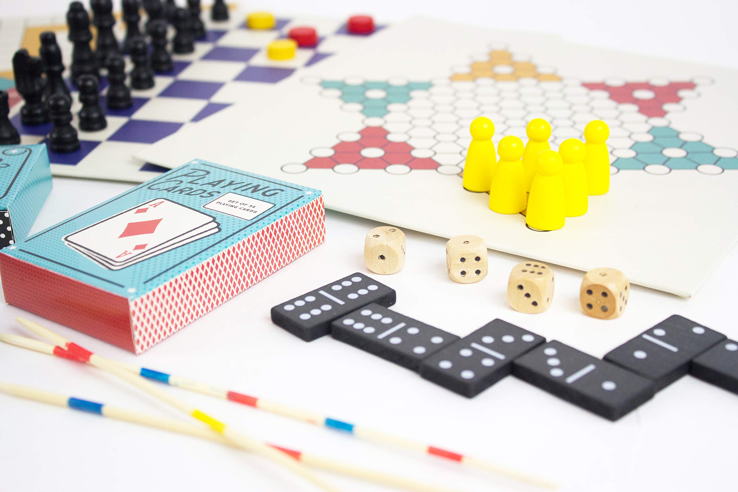 The Indoor Boredom Box - Huge Games & Puzzles Set - Over 250 Activities from Classic Board Games to lateral Thinking Puzzles